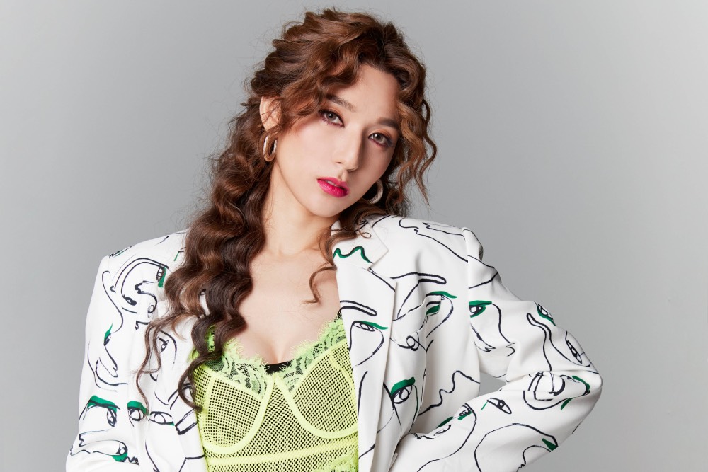 黃瑋昕首發單曲《到底戀愛是個謎還是個癮》歌詠愛情謎題 | 蕃新聞